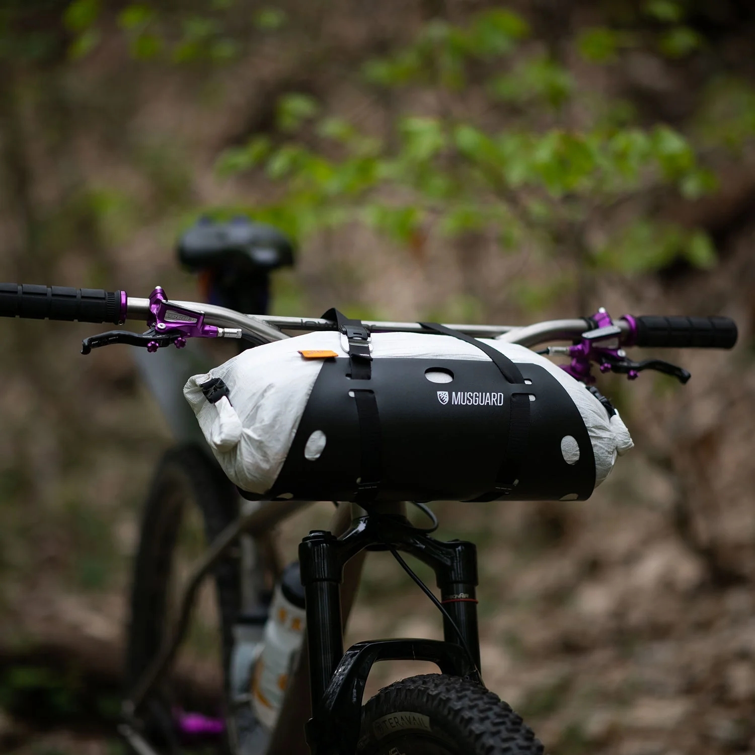 Bikepacking handlebar harness store