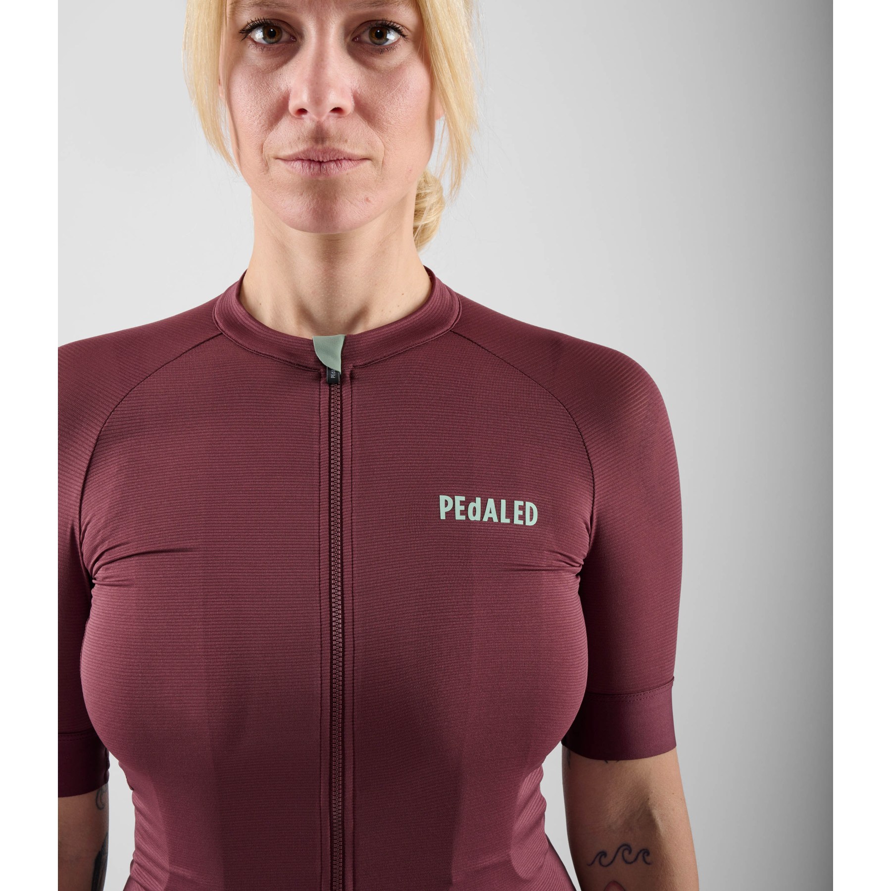 Burgundy cycling jersey store