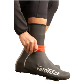 veloToze Waterproof Cuffs - Black | BIKE24