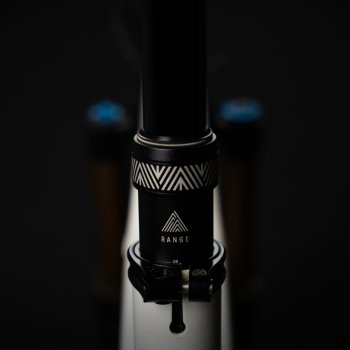 PNW Components Range MTB Dropper Seatpost - 30.9mm | Internal cable routing