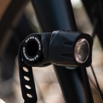 Old Man Mountain Front Light Mount | BIKE24
