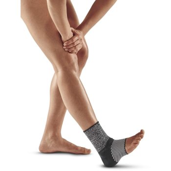 CEP Max Support Knöchel Kompressionsbandage - schwarz/weiß | BIKE24