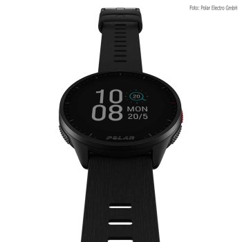 Polar Pacer GPS Running Watch - Night Black | BIKE24