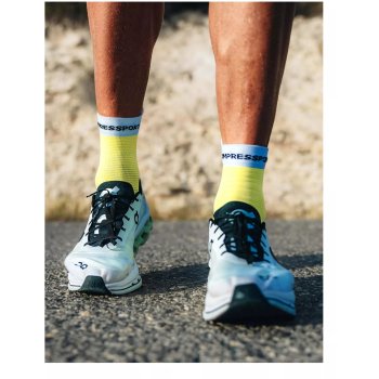 Compressport Pro Racing Compression Socks v4.0 Run High - safety yellow ...
