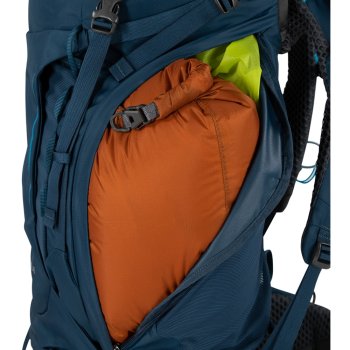 Osprey Kestrel 48 Backpack - S/M - Black | BIKE24