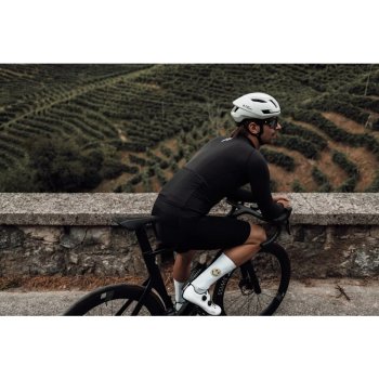 SWEET Protection Falconer Aero 2Vi MIPS Helm - Willow Green | BIKE24