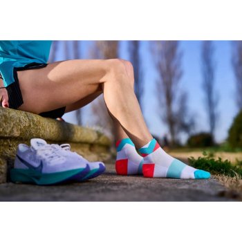 INCYLENCE Running Peaks Short Socks - Cyan Inferno | BIKE24