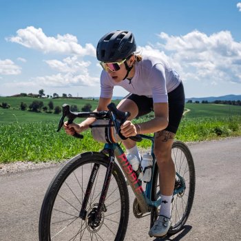 Smith Triad MIPS Helmet - Matte Ash / Roam | BIKE24
