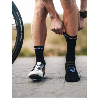 Compressport Pro Racing Compression Socks v4.0 Ultralight Bike - black ...