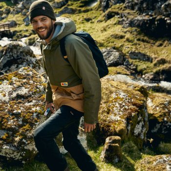 Fjällräven Vardag Lite Padded Jacket Men - laurel green-buckwheat brown ...