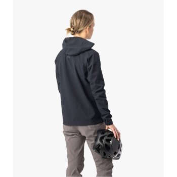 7mesh Cache Anorak Women - Black | BIKE24