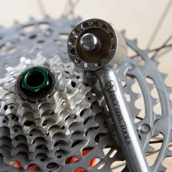 Abbey Bike Tools Crombie 9 Tooth - Cassette Removal Tool | BIKE24