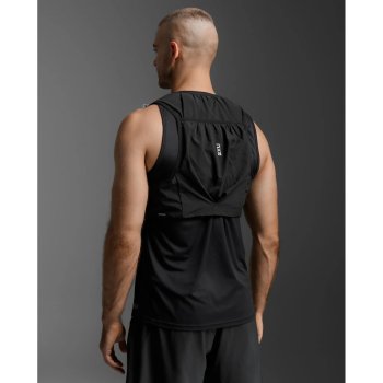 2XU Run Hydration Vest - black/silver reflective | BIKE24
