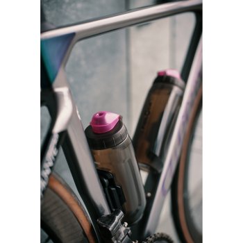 Fidlock Dirt Cover Valve Bottle Cap - magenta | BIKE24