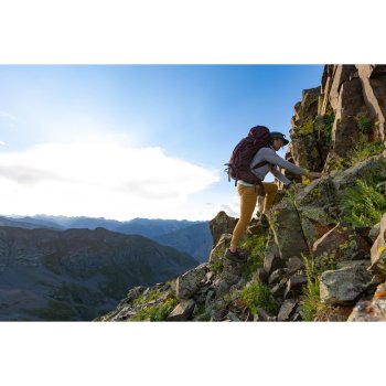 Osprey Kyte 38 Women's Backpack - M/L - Black | BIKE24