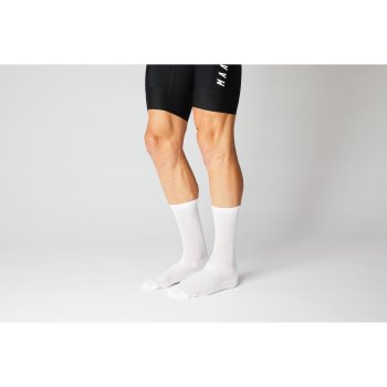FINGERSCROSSED Super Light Cycling Socks - White | BIKE24