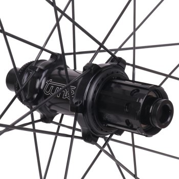 Tune Schwarzbrenner 32 Disc Skyline Wielset - 28" | Carbon | Clincher ...