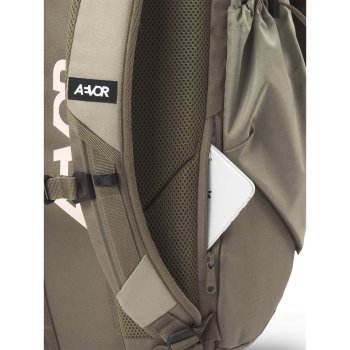 AEVOR Roll Pack Backpack 28L - Oakwood | BIKE24