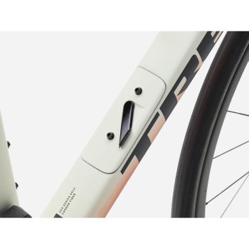 Trek DOMANE SL 6 Gen 4 - Carbon Rennrad - 2026 - Era White / Glowstick ...