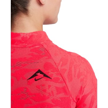 Nike Trail Dri-FIT 1/4-Zip Midlayer Women - ember glow/burgundy crush ...