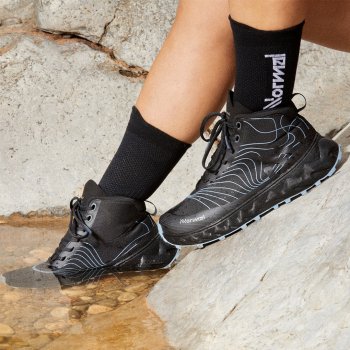 NNormal Tomir 1.0 Waterproof Hiking Boots - Black/Blue | BIKE24